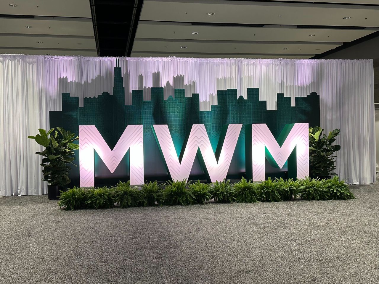 Chicago Dental Society Midwinter Meeting kicks off today